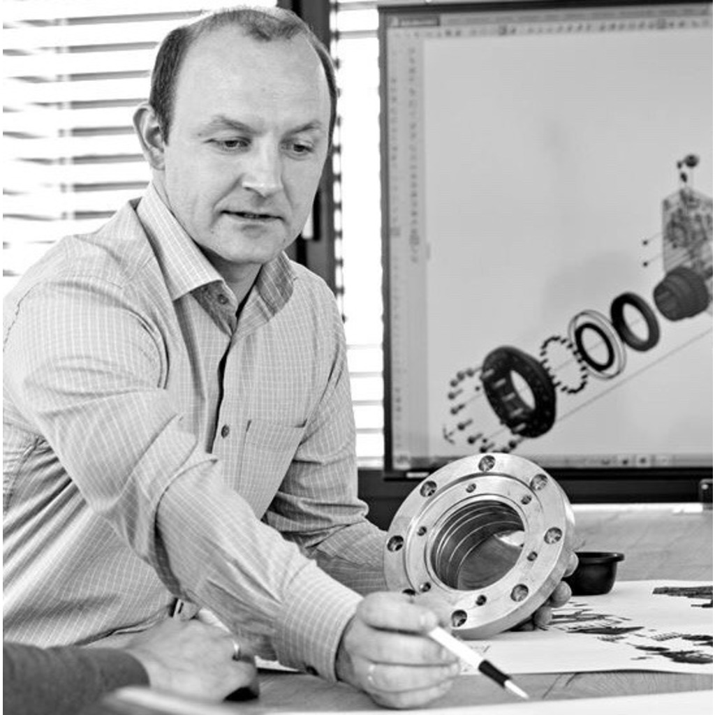 Dipl.-Ing. Christoph Behringer - Bereichsleiter Produktentwicklung ...