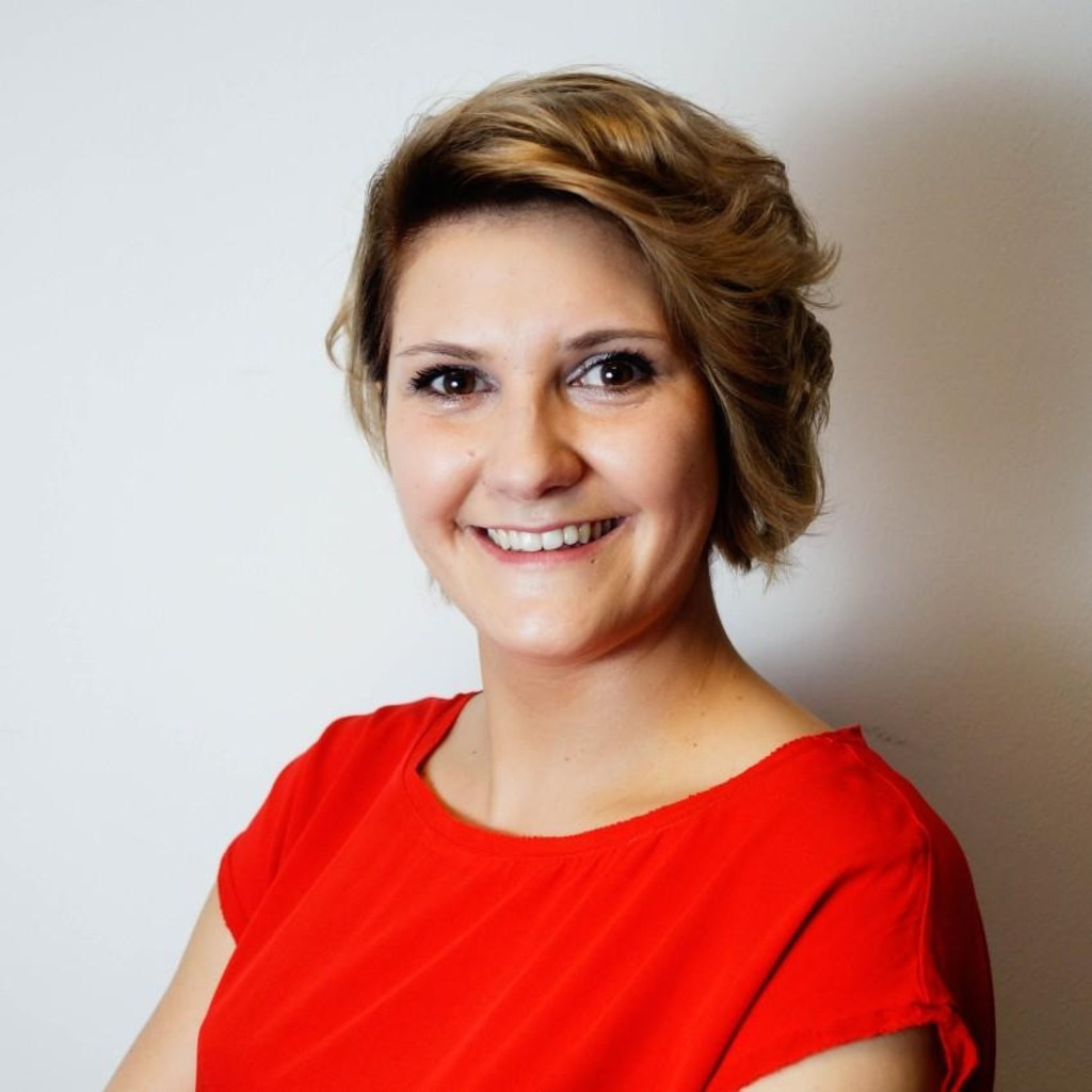 Carolin Zoller - Personalmanagement und Controlling - Theodor-Heuss ...