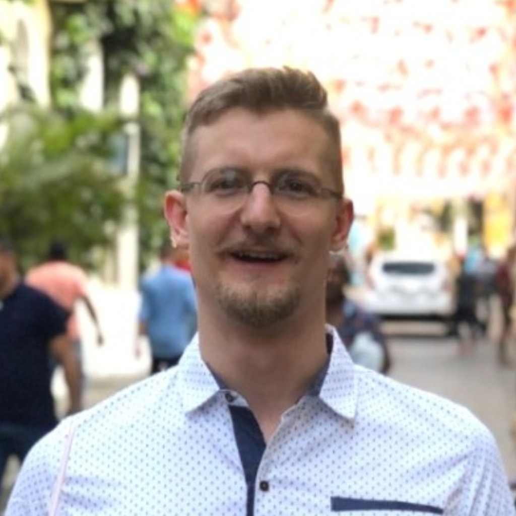 Immanuel M. Sterzik - Senior Software Engineer - PwC ...