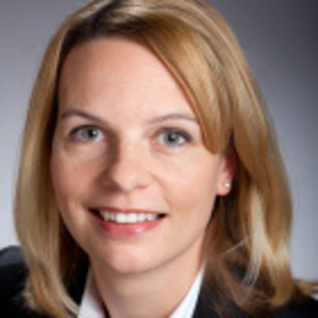 Yvonne Martin - Supply Chain Management Tequipment - Dr. Ing. h.c. F ...