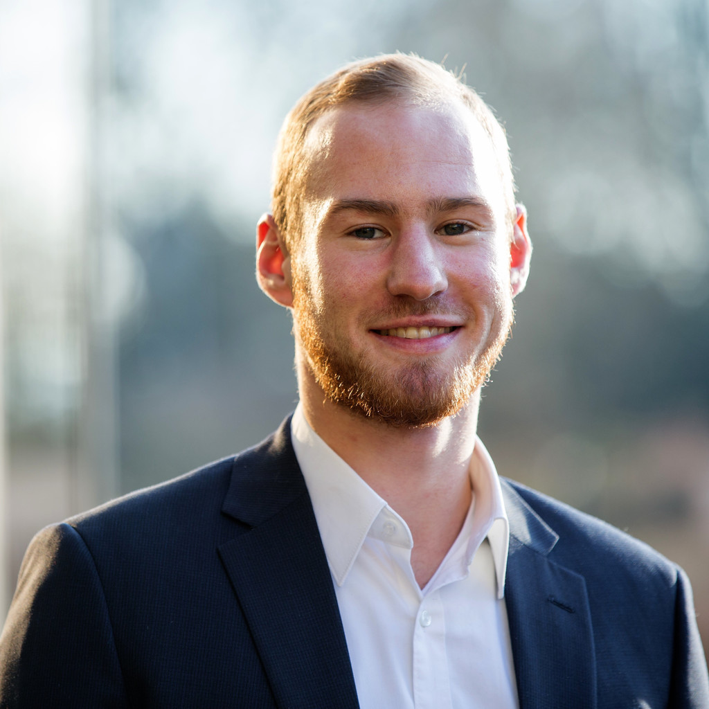 Robert Krack's Instagram, Twitter & Facebook on IDCrawl