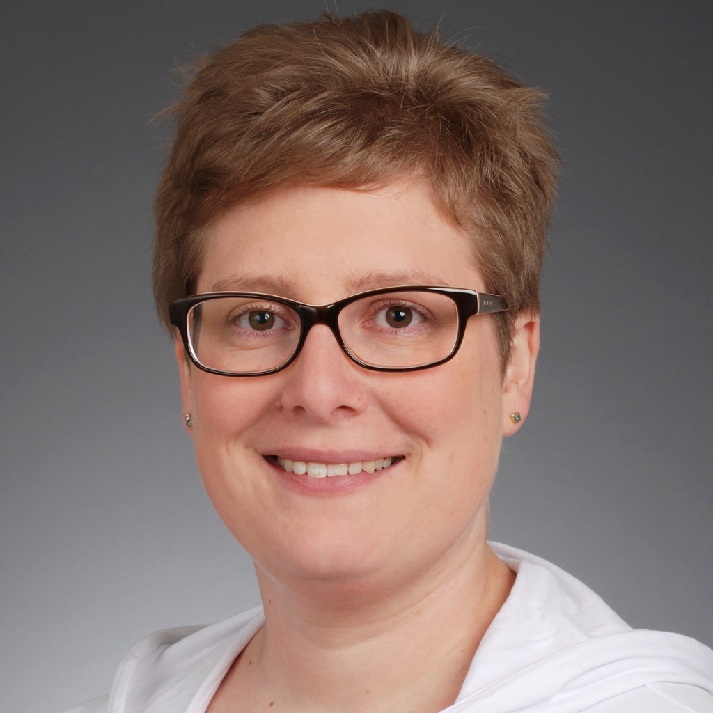 Janine Hilfiker - Sachbearbeiterin Versicherung - Emil Frey AG | XING