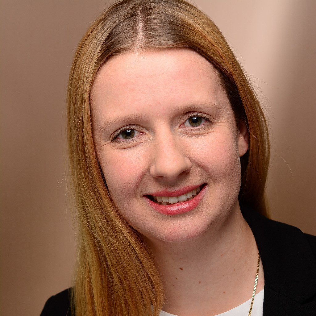 Lisa Decker - Internationale Beziehungen - University of Southern ...