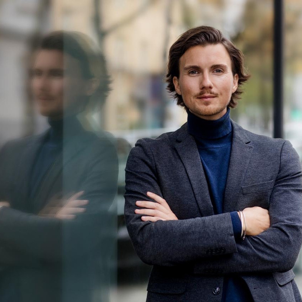 Breinlinger aus München in der Personensuche von Das Telefonbuch