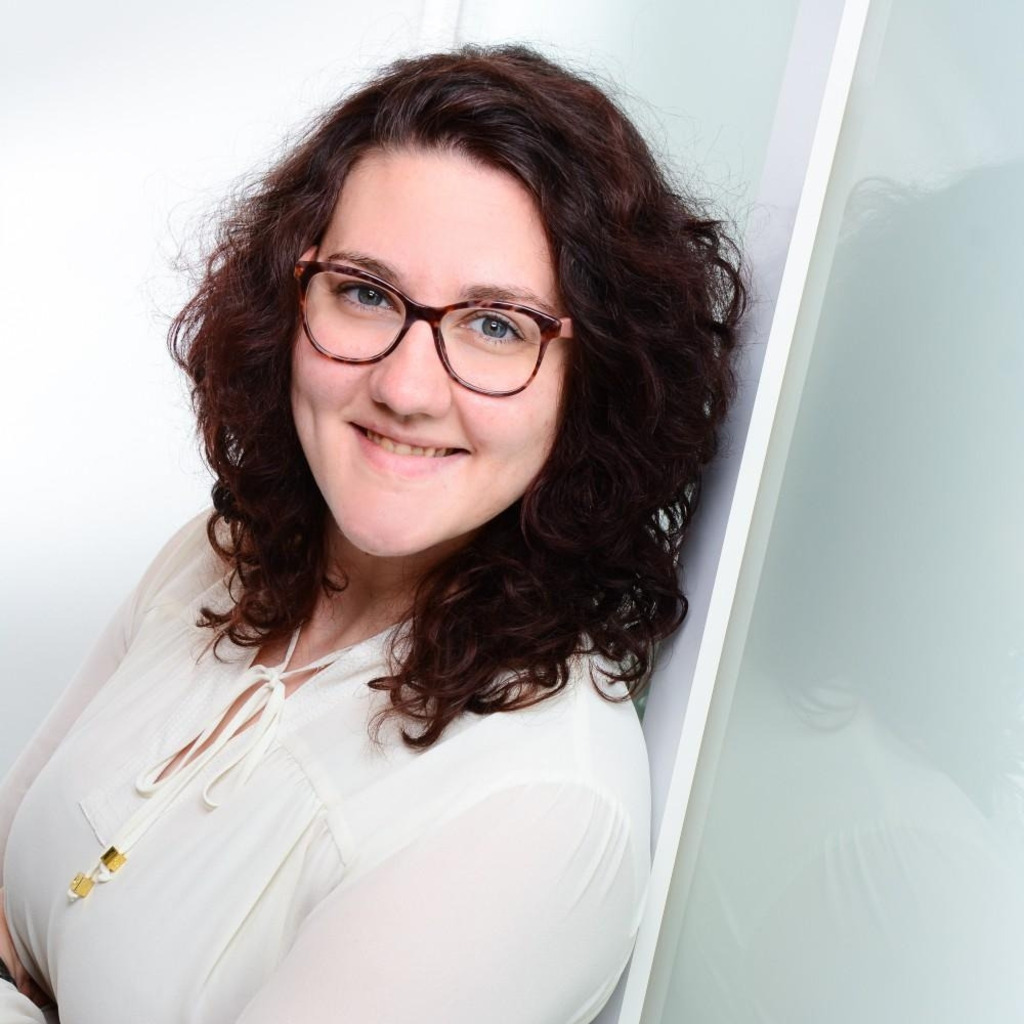 Anna D'Amico - Duale Studentin - FRYE Transport-Logistik | XING