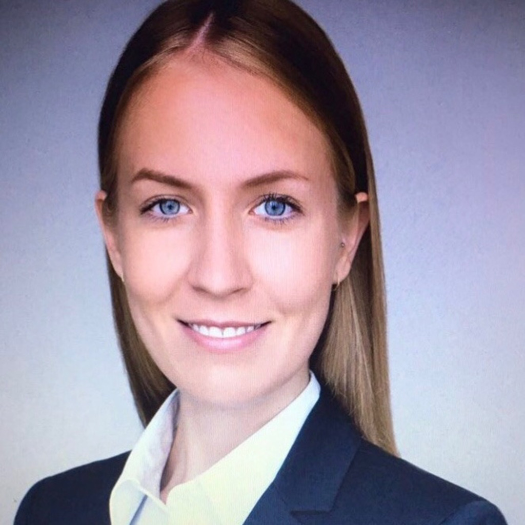 Eva-Maria Jahn - Corporate Controller - BMW Group | XING