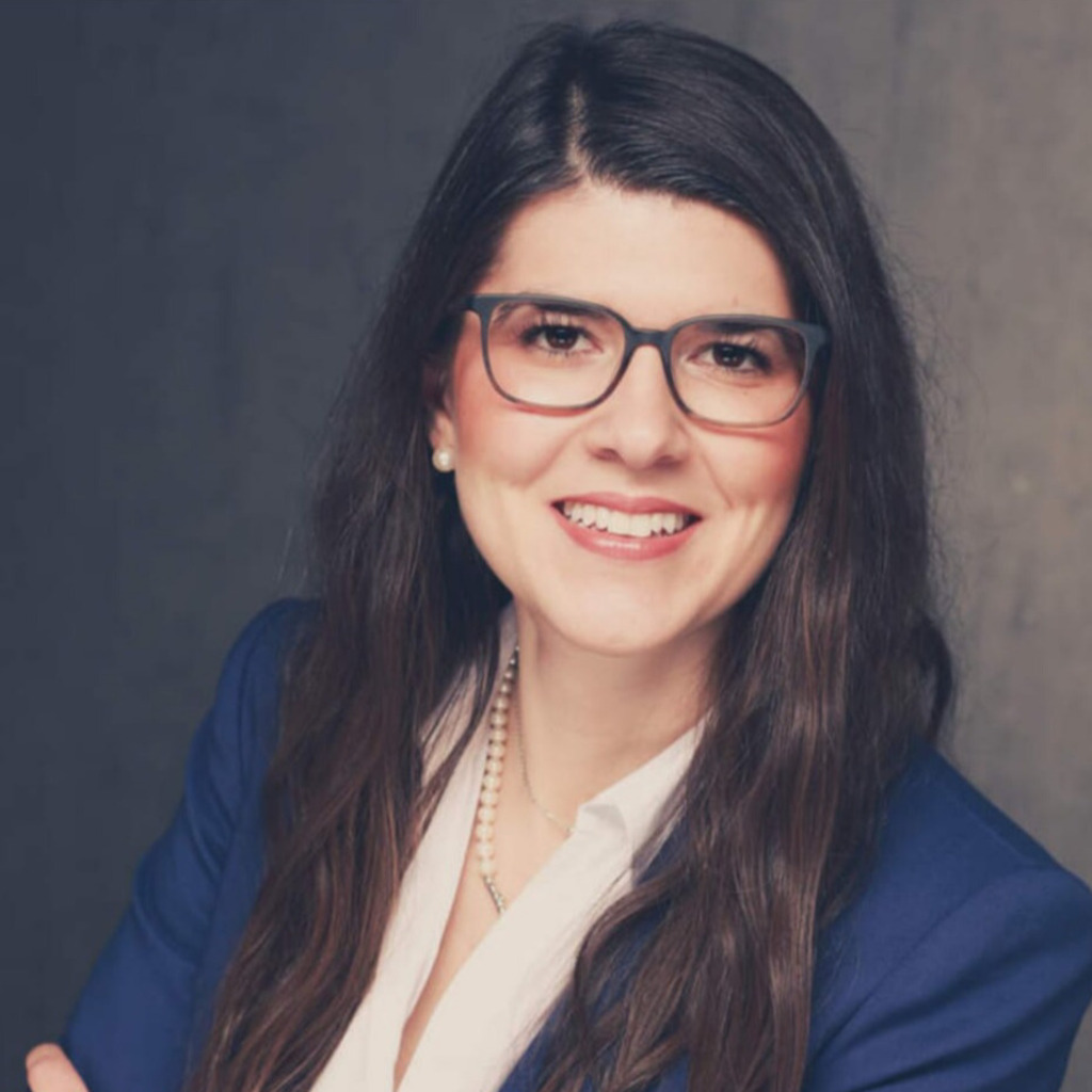 Tina Eberhardt - Controller und Finanzdienstleistungsmanager - Graf ...