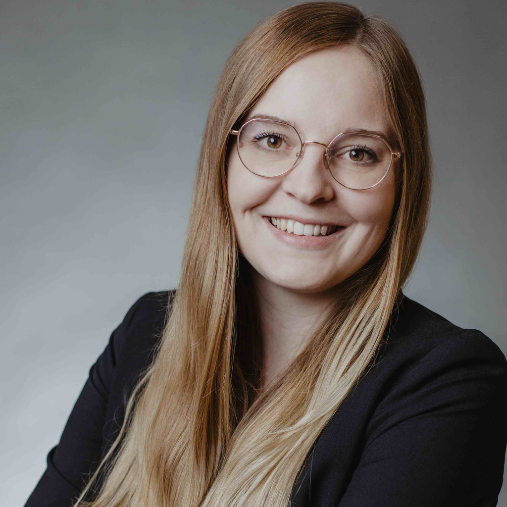 Jennifer Garbs - Junior Prozessmanagerin - ROSENGARTEN GmbH | XING