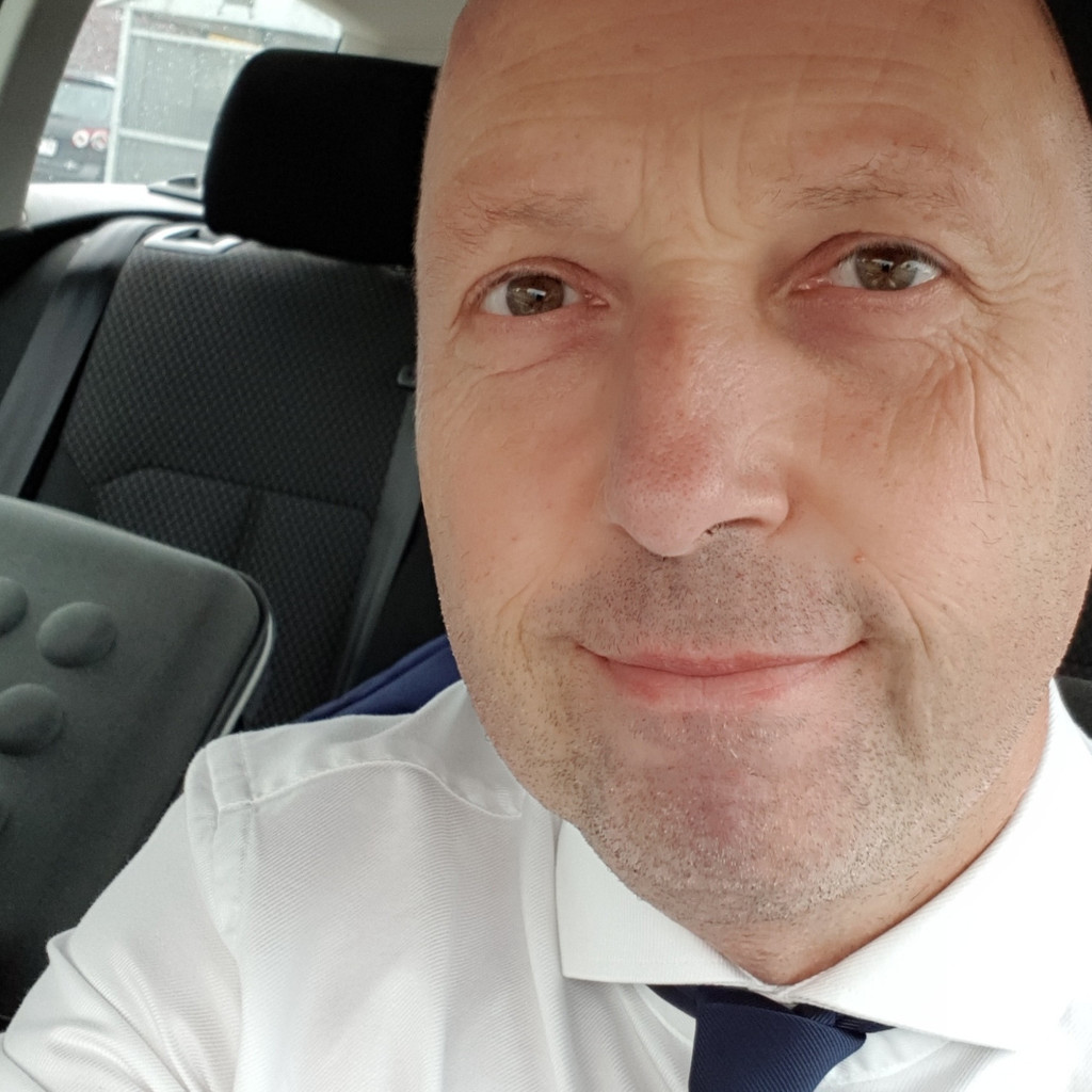 Geselle aus Hamminkeln in der Personensuche von Das Telefonbuch