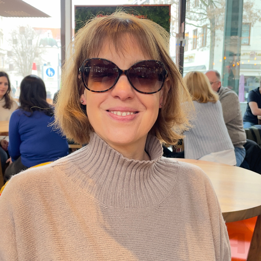 Heike Schmidt - Head of Tax / SVP - HypoVereinsbank – UniCredit Bank AG ...