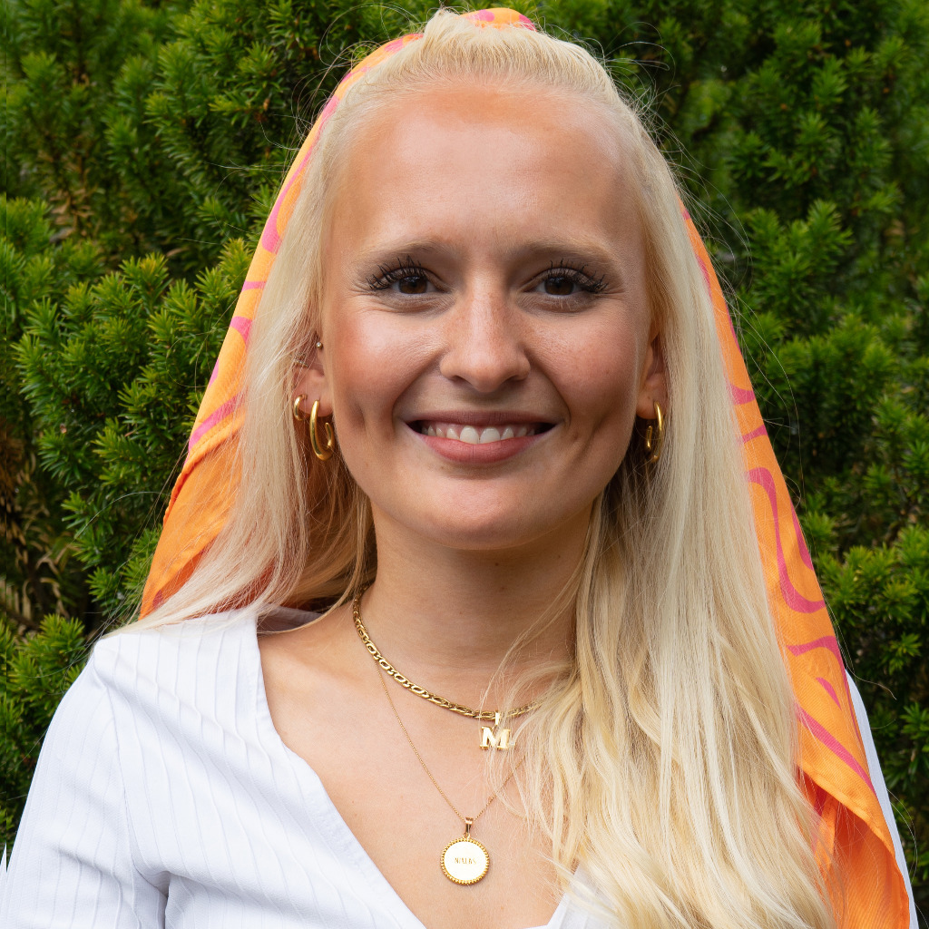 Julia Valder - Media and Communications for Digital Business - FH ...