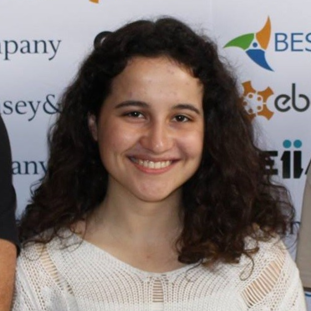 Filipa Ribeiro - Working Student - Daimler AG | XING