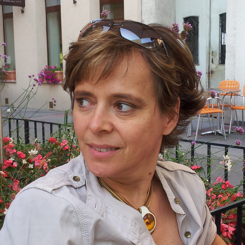 Lisa Berg's Instagram, Twitter & Facebook on IDCrawl