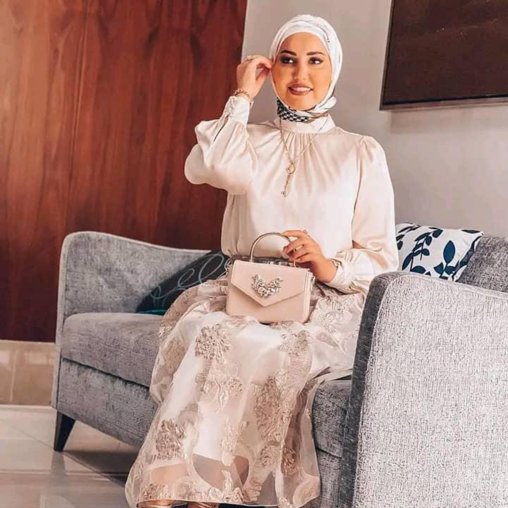 Gail Hubble - CFO - Crypto Currency TRD | XING