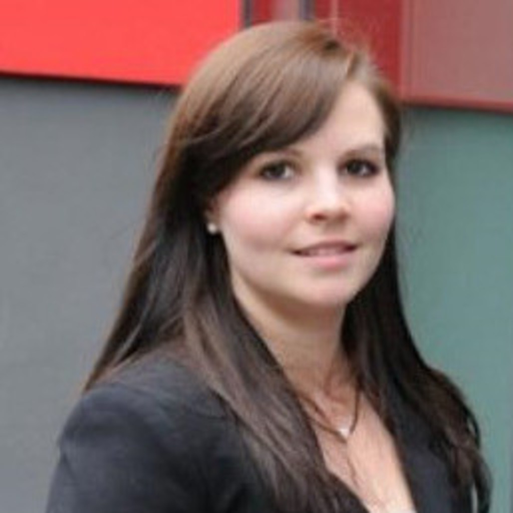 Lisa Knecht's Instagram, Twitter & Facebook on IDCrawl