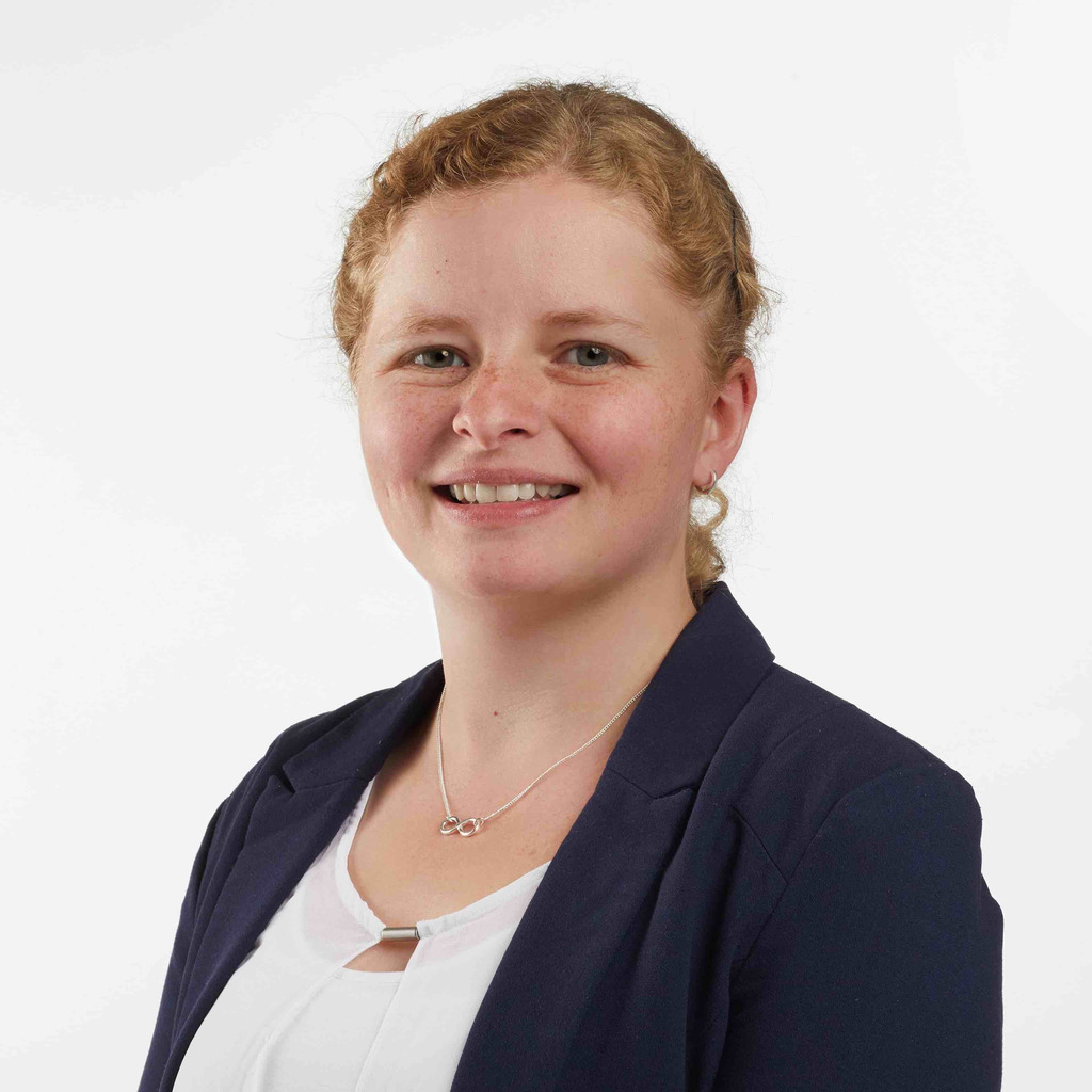 Jacqueline Fleischer - Strategische Einkäuferin - arti promotion GmbH ...