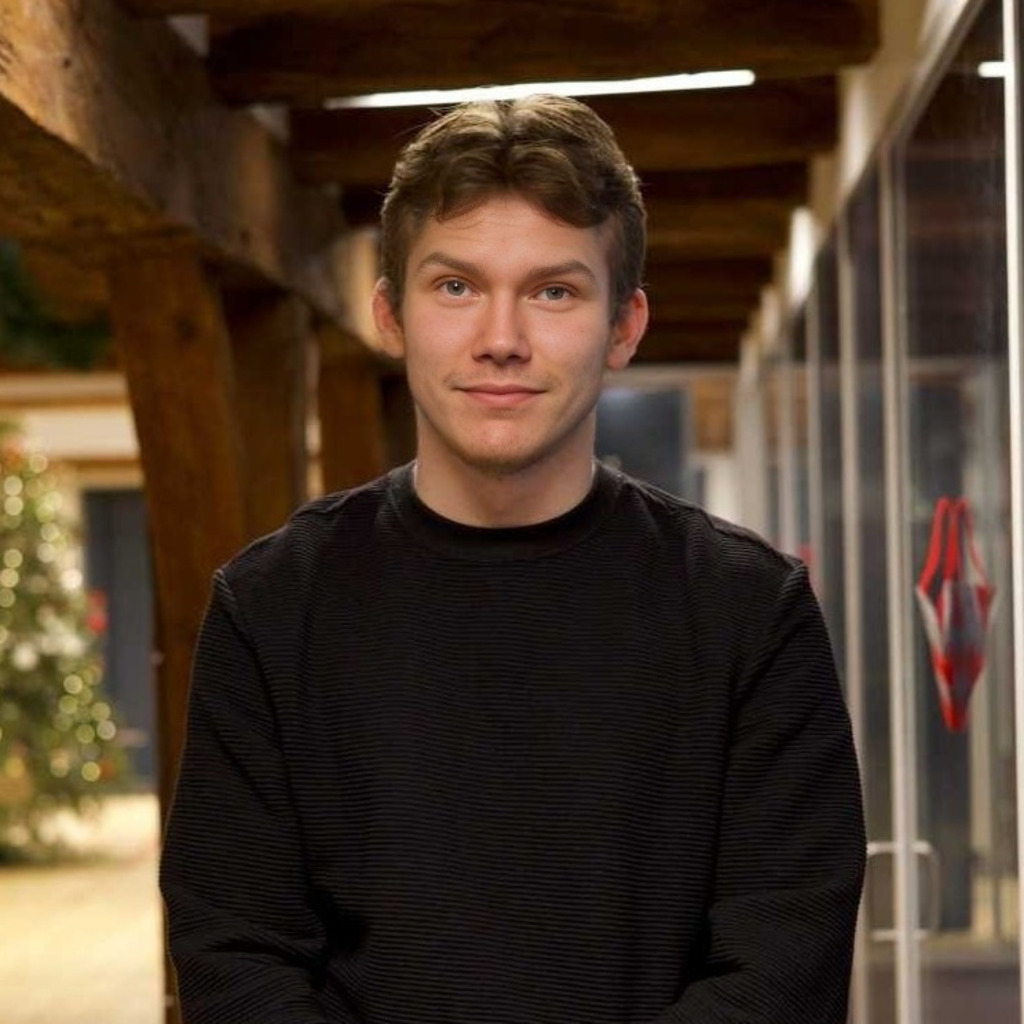 Mario Lindenau - Full Stack Developer - Self-employed | XING