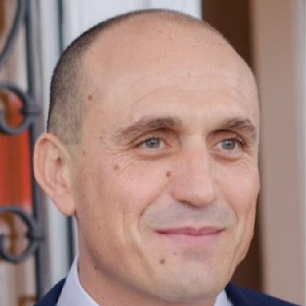 Bekim Marku - Senior Network Consultant - Roche in Switzerland | XING