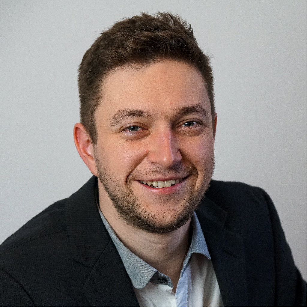 Thomas Zeltner's Instagram, Twitter & Facebook on IDCrawl