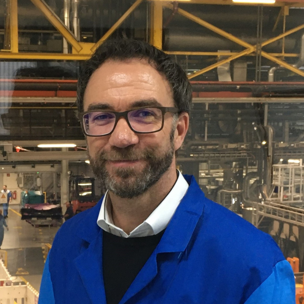 Thomas Ziegler - Leiter Produktions-, Materialsteuerung, Kunststoff ...