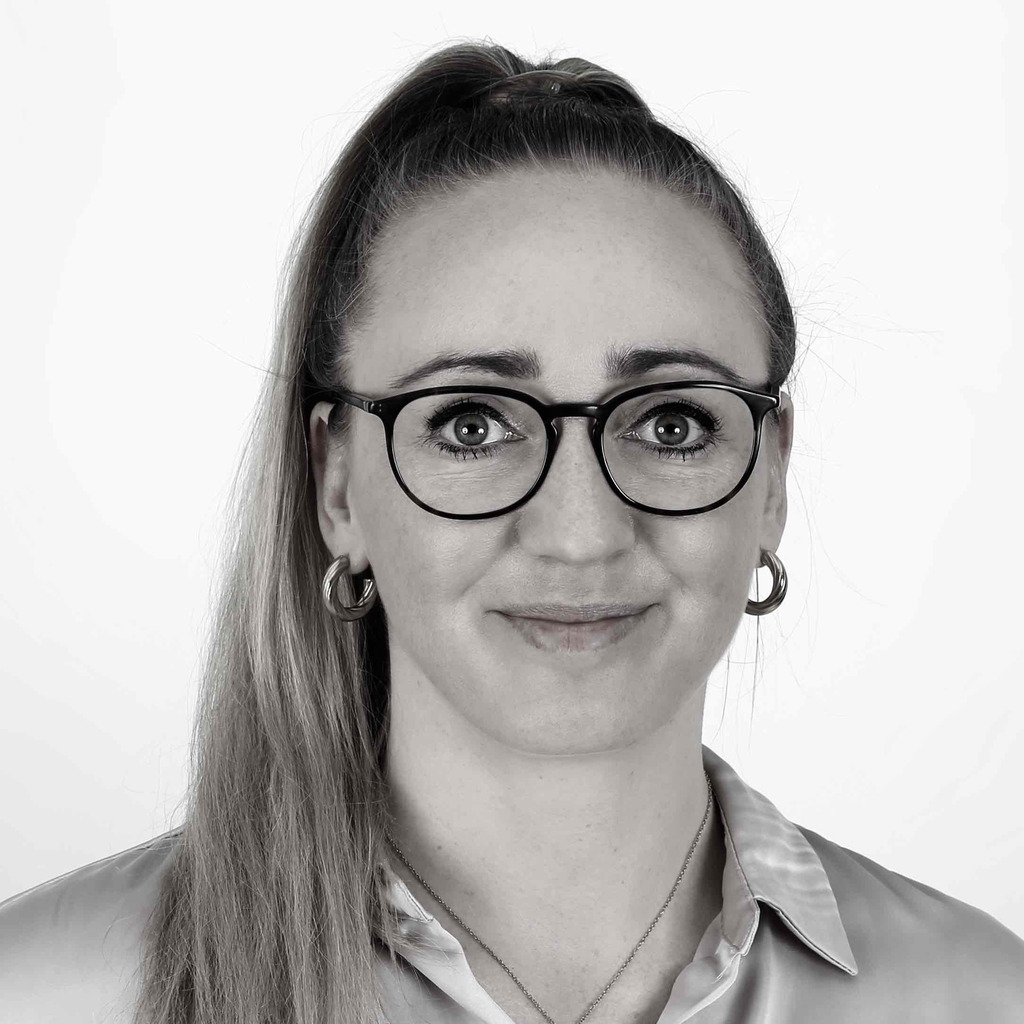 Carolin Janzen - Bankkauffrau - Volksbank Oberberg eG | XING