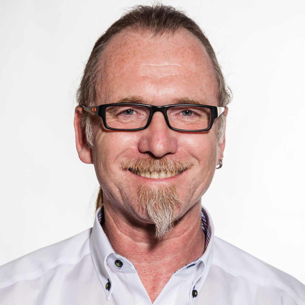 Rolf Es - Garantie & Kulanz Controlling - Mercedes-Benz AG | XING