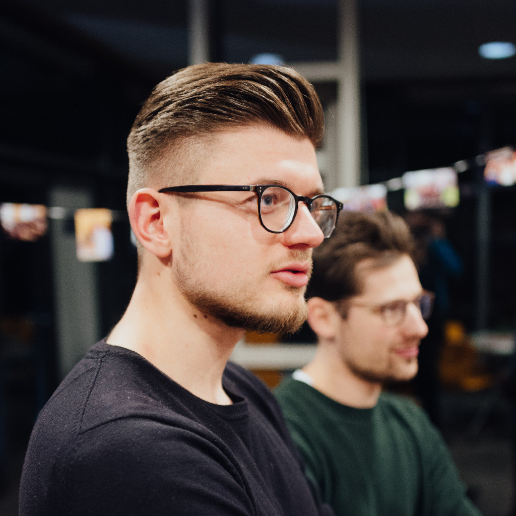 Moritz-Eric Peschke - Finanzcontroller - Sana Kliniken | XING