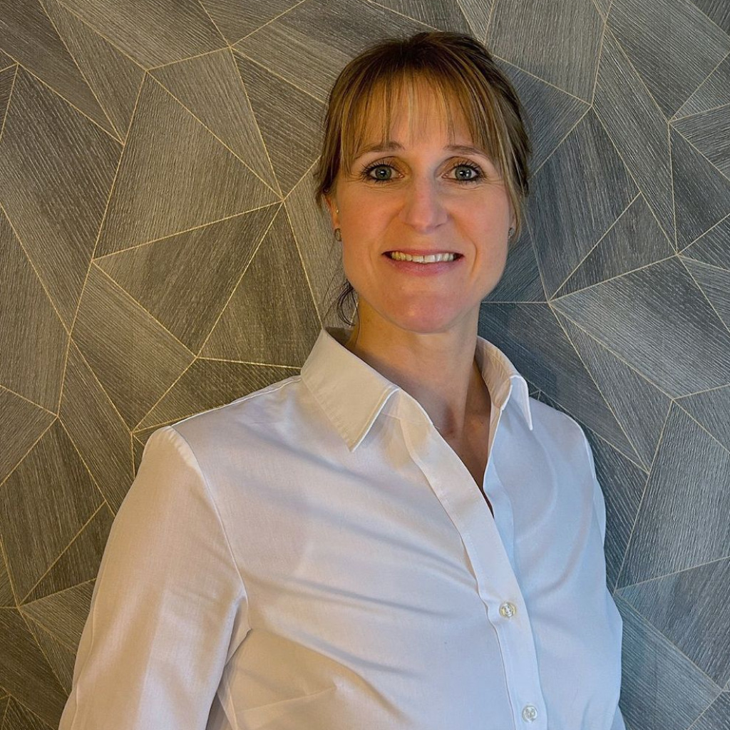 Marion Bachmann - Gebietsleiterin - DZR Deutsches Zahnärztliches ...