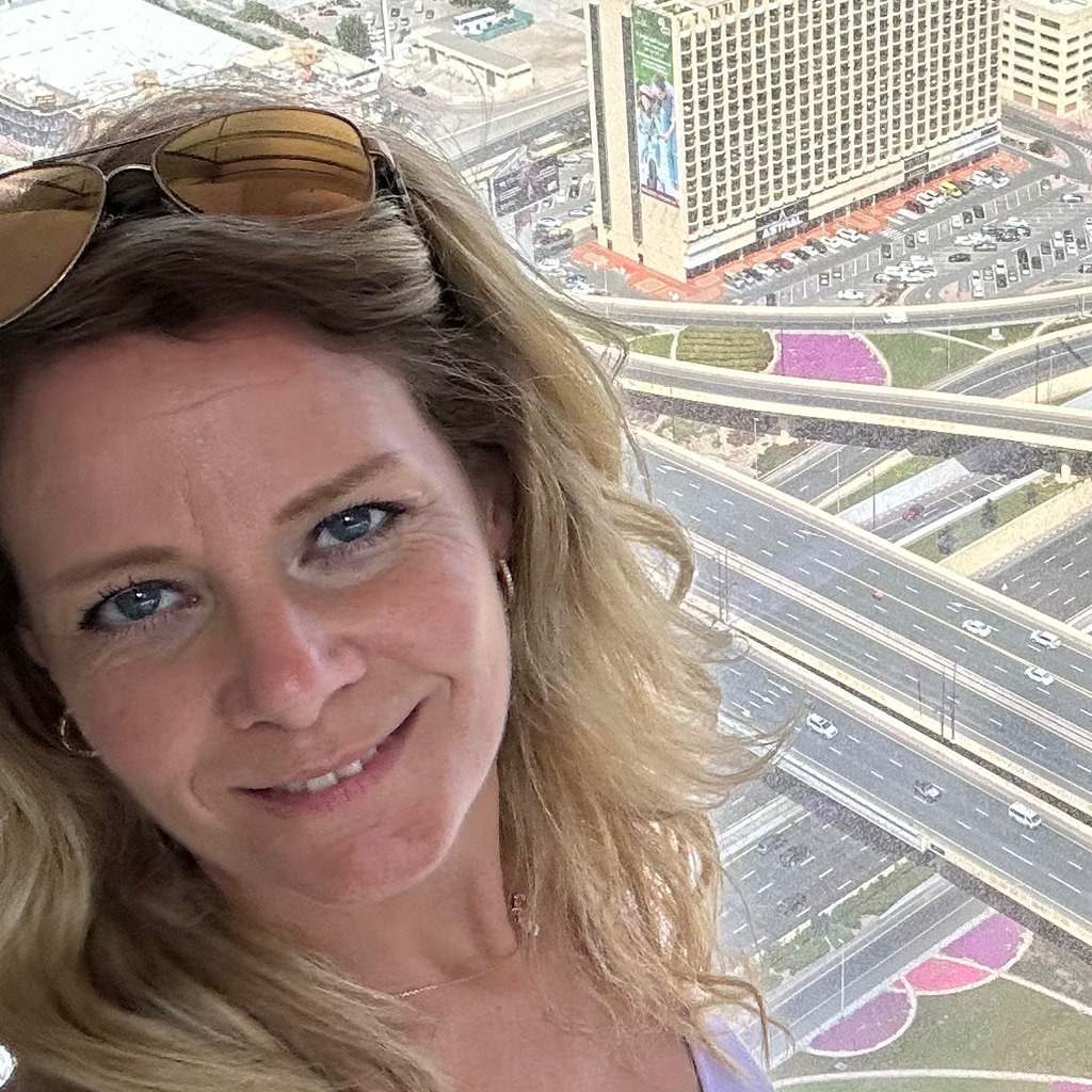 Sabine Bauer - Handelsvertreterin - Allianz in Deutschland | XING