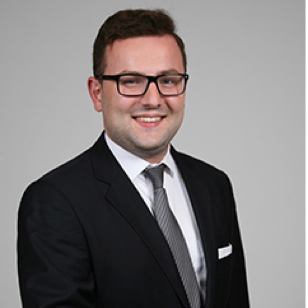 Korab Colaku - Legal Counsel WM, Director - Bank Vontobel AG | XING