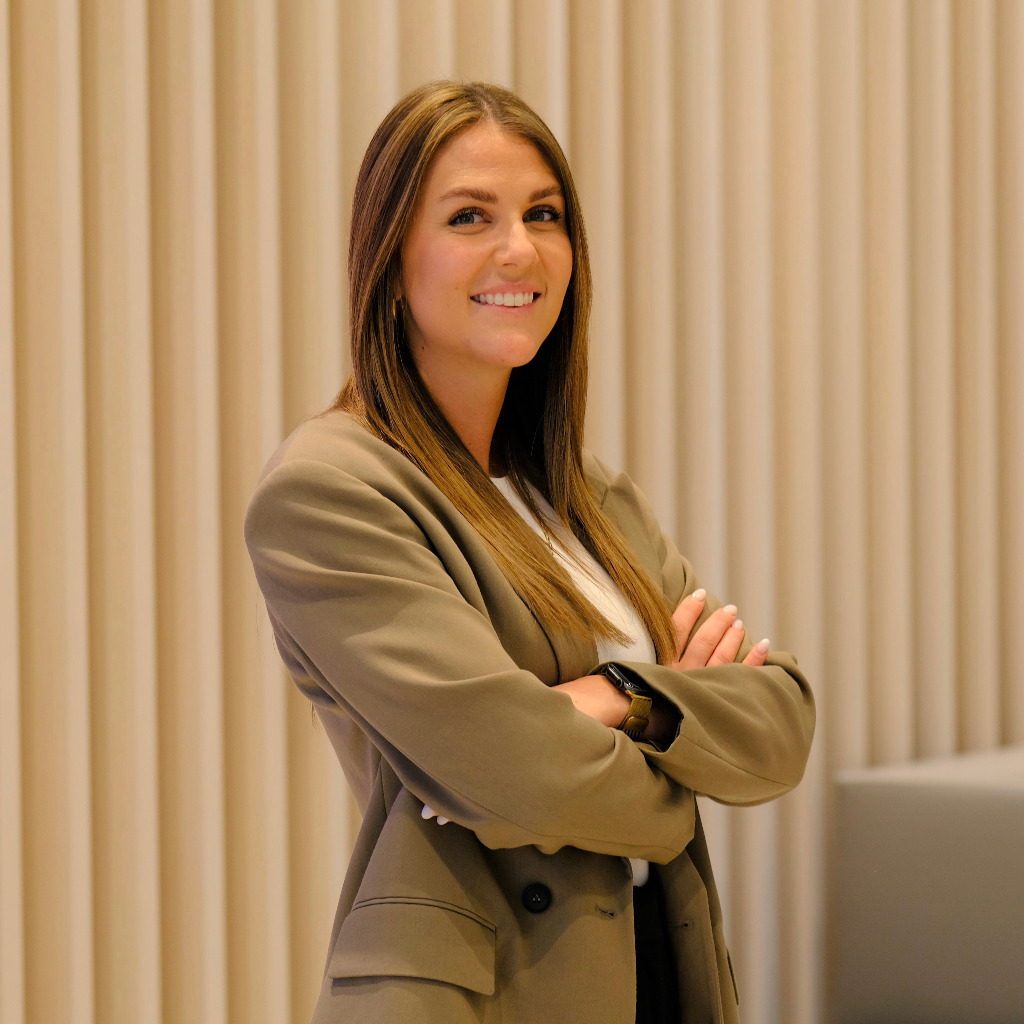 Laura Klein - Strategic Pharma Purchaser - Vetter Pharma | XING