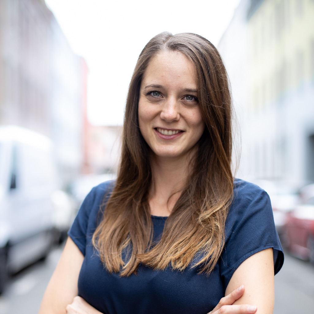 Anna Garske - Referentin - Sächsisches Staatsministerium für Soziales ...