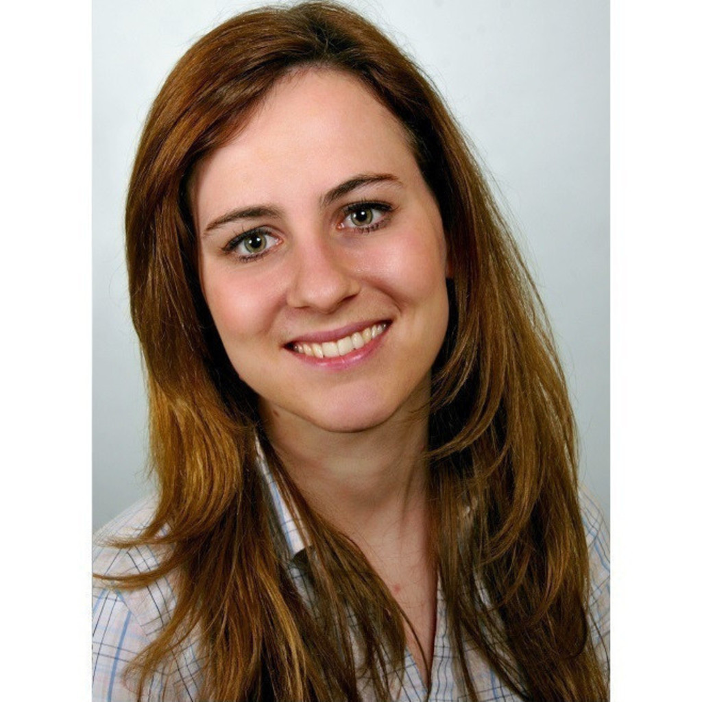 Kim Krüger - Personalsachbearbeiterin - Amada GmbH | XING