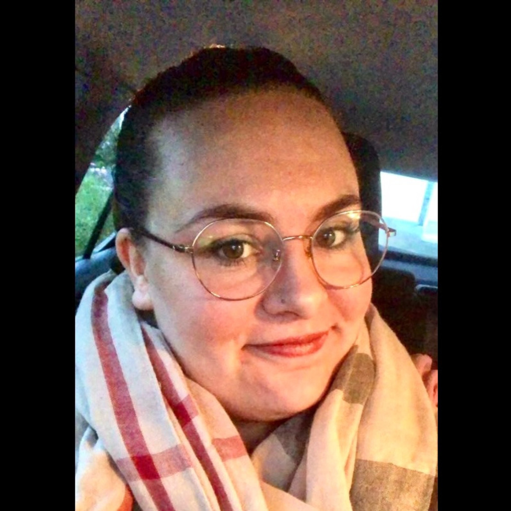 Lea Stoll - Kaufmännische Sachbearbeiterin - Adelmann & Herrmann - Das ...