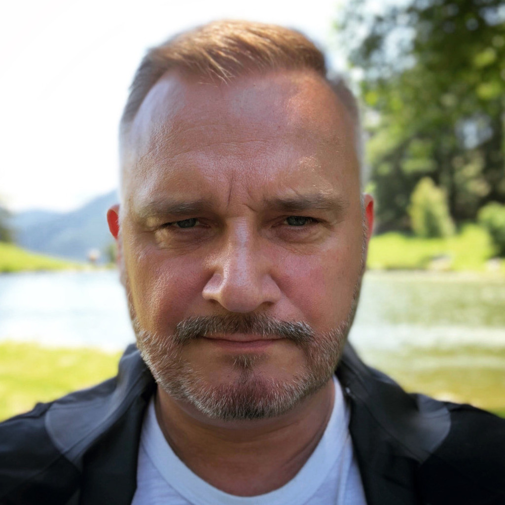 Robert Schild - Leiter Kreation/Creative Director - DER Touristik ...