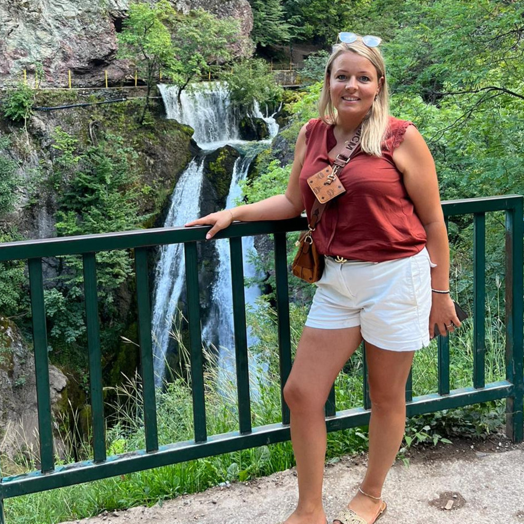 Daniela Dürr - Verwaltungsfachangestellte - V-Print | XING