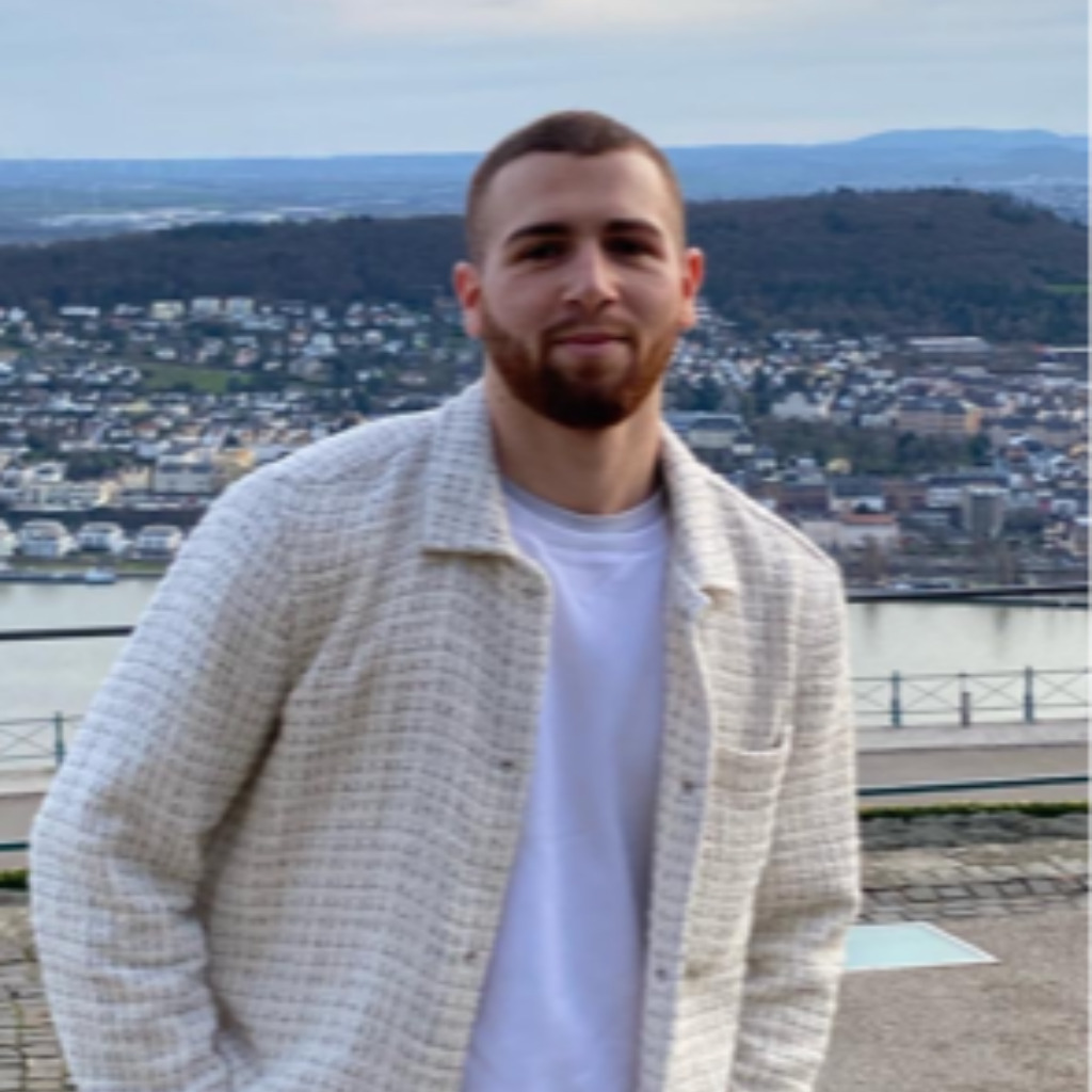 Daniel Mattern - Speditionskaufmann - Cargo Movers GmbH | XING