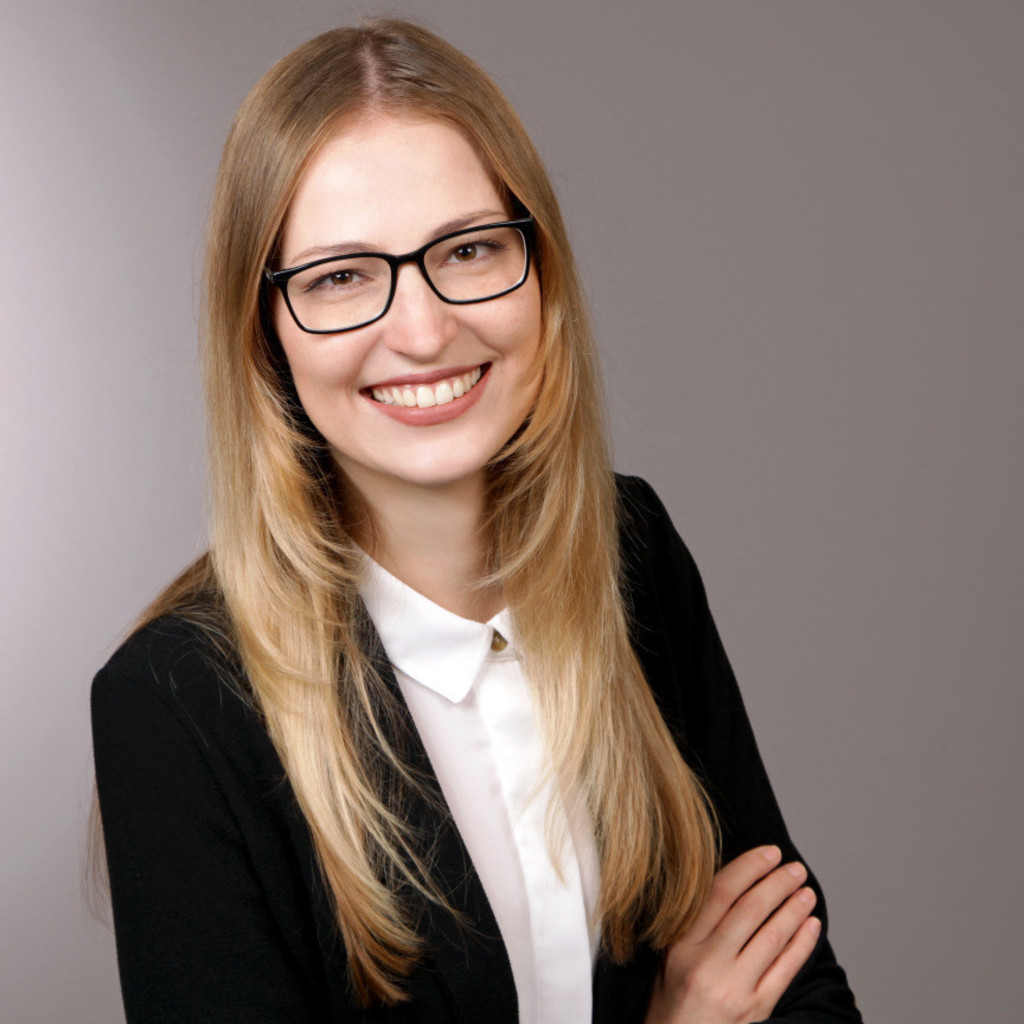 Regina Martin - Management - Peking University HSBC Business School | XING