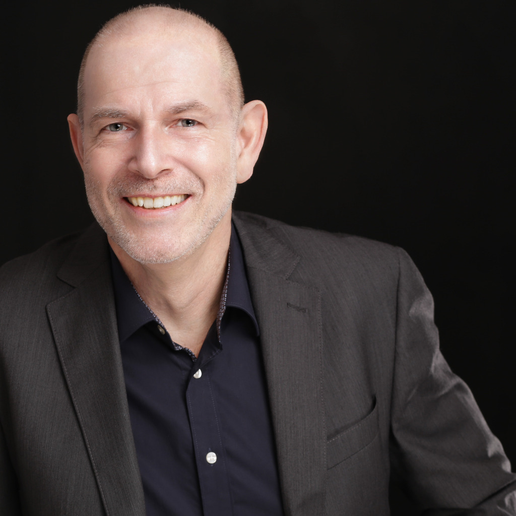 Mike Ziegler - Geschäftsführer - SONVIDAS S. R. L | XING