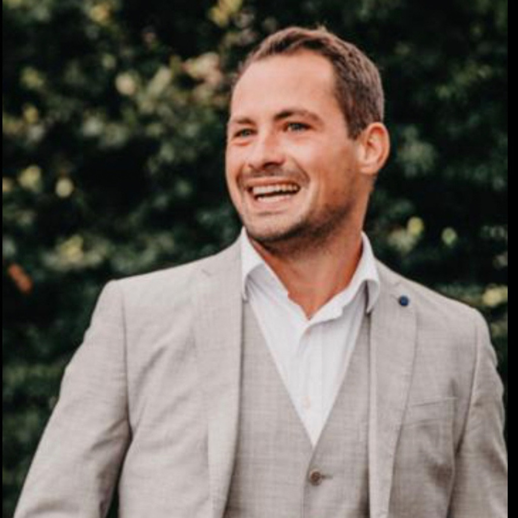 Jason Gries - Deputy purchasing manager - Schneider GmbH & Co. KG | XING